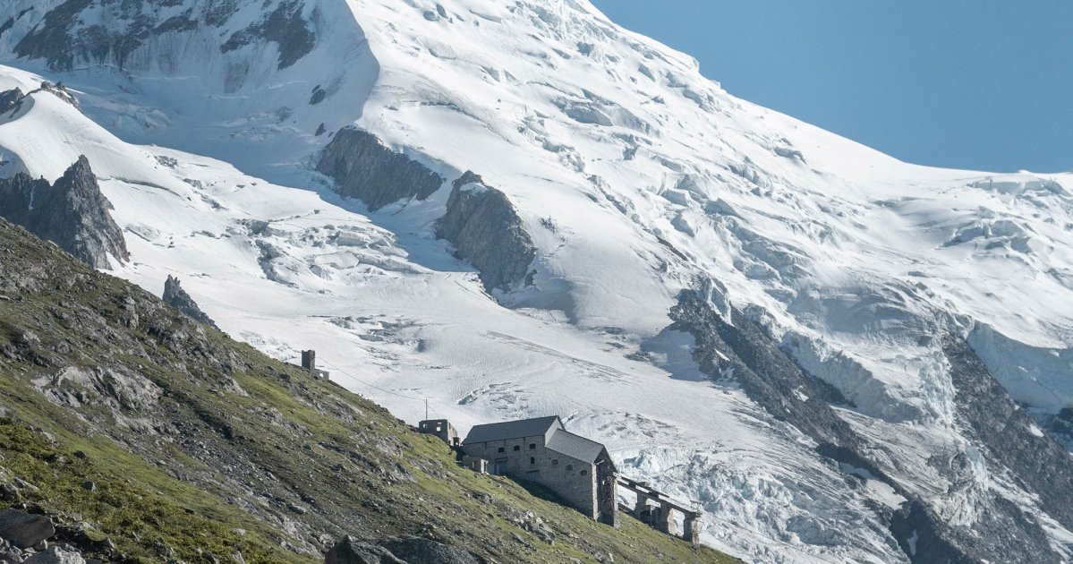 Anthony Costantini : LA GARE DES GLACIERS UN NOUVEAU REGARD SUR ...
